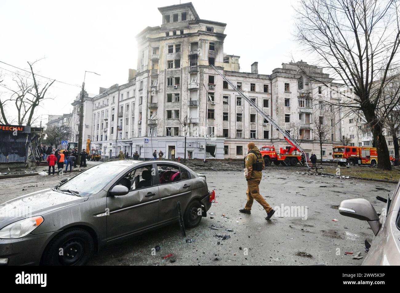 Kyiv, Ukraine. 21st Mar, 2024. Municipal security guard passes by ...