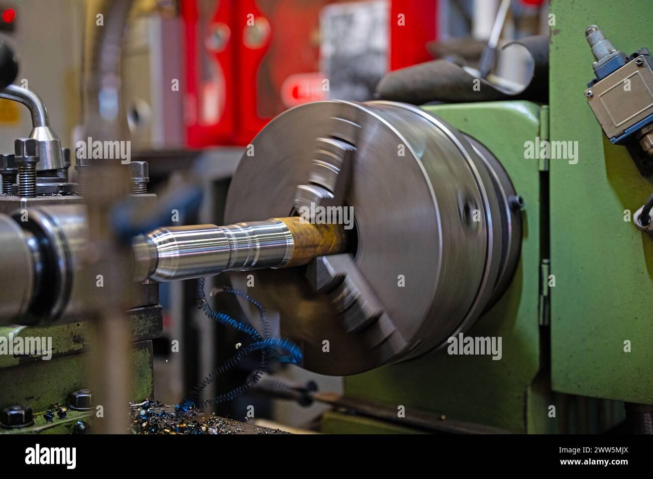 Close up working milling machine hi-res stock photography and images ...