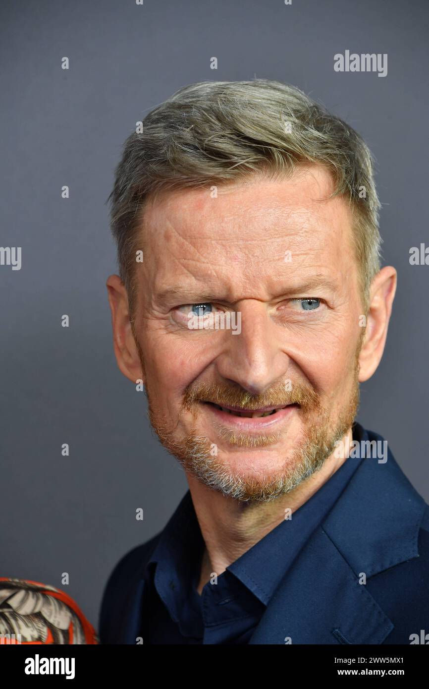 Michael Kessler / Premiere / Last One Laughing / Prime Video / Astor ...