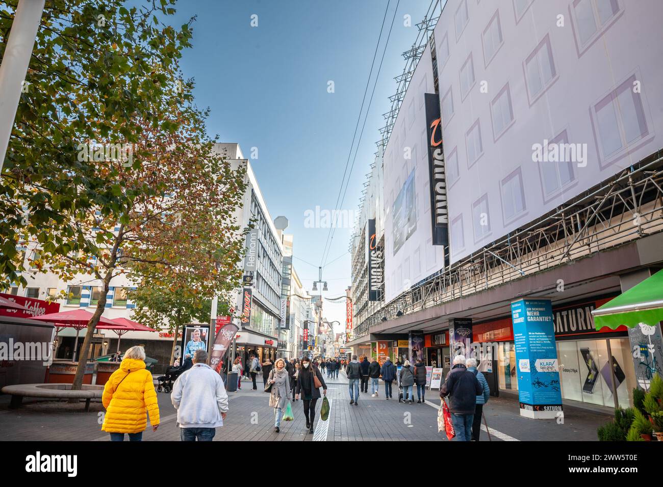 Picture of Westenhellweg with crowded stores and shops on a saturday ...