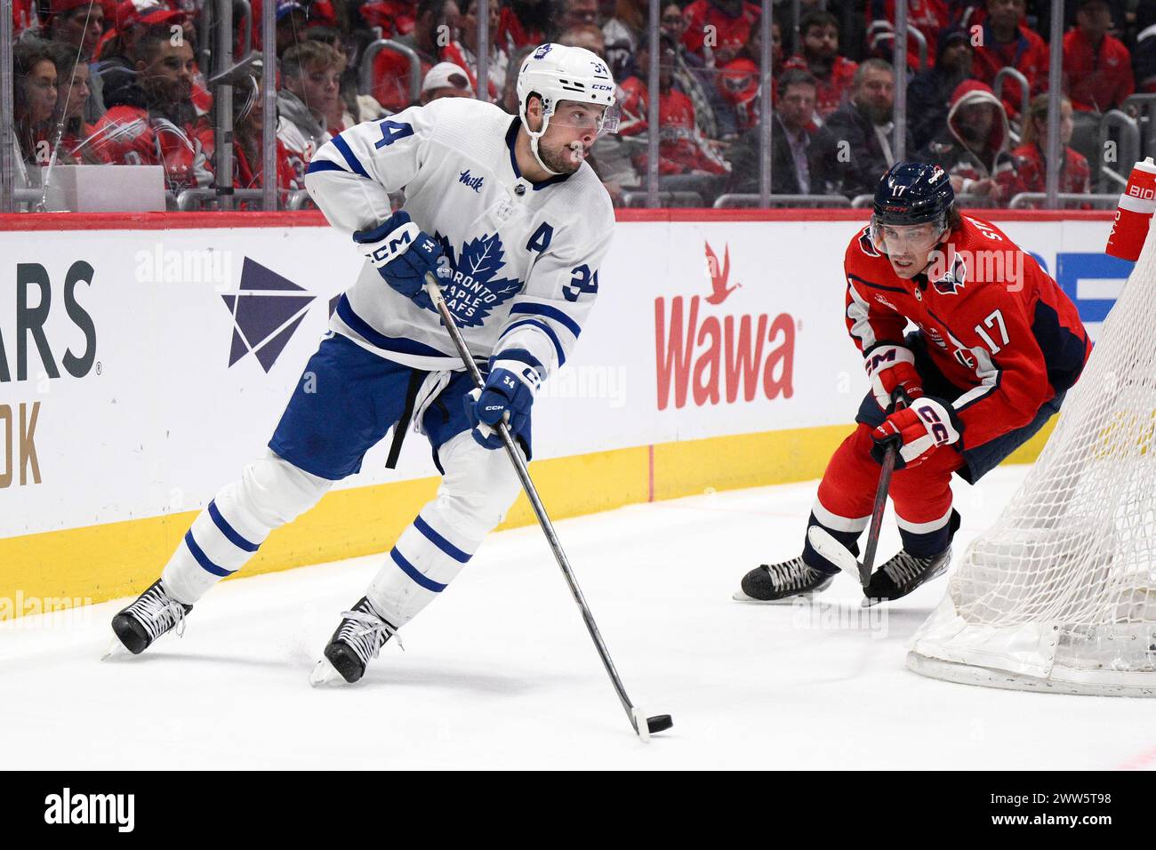 Toronto Maple Leafs center Auston Matthews (34) in action during the ...