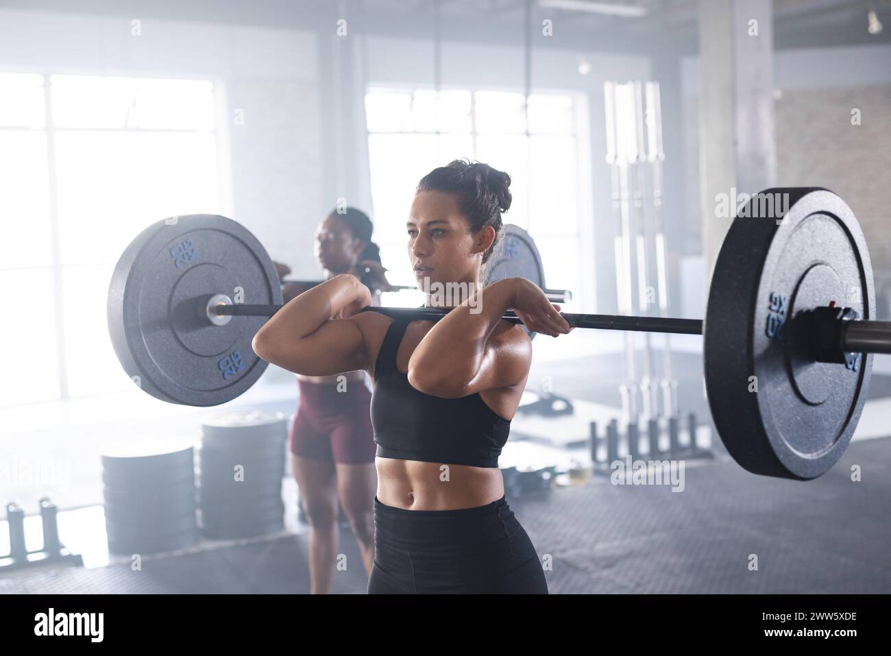 Strong and fit hi-res stock photography and images - Alamy