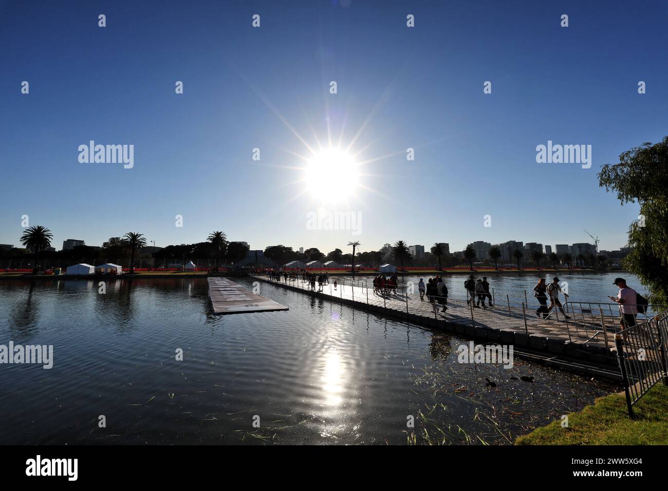 Melbourne, Australia. 22nd Mar, 2024. Circuit atmosphere - Melbournbe ...