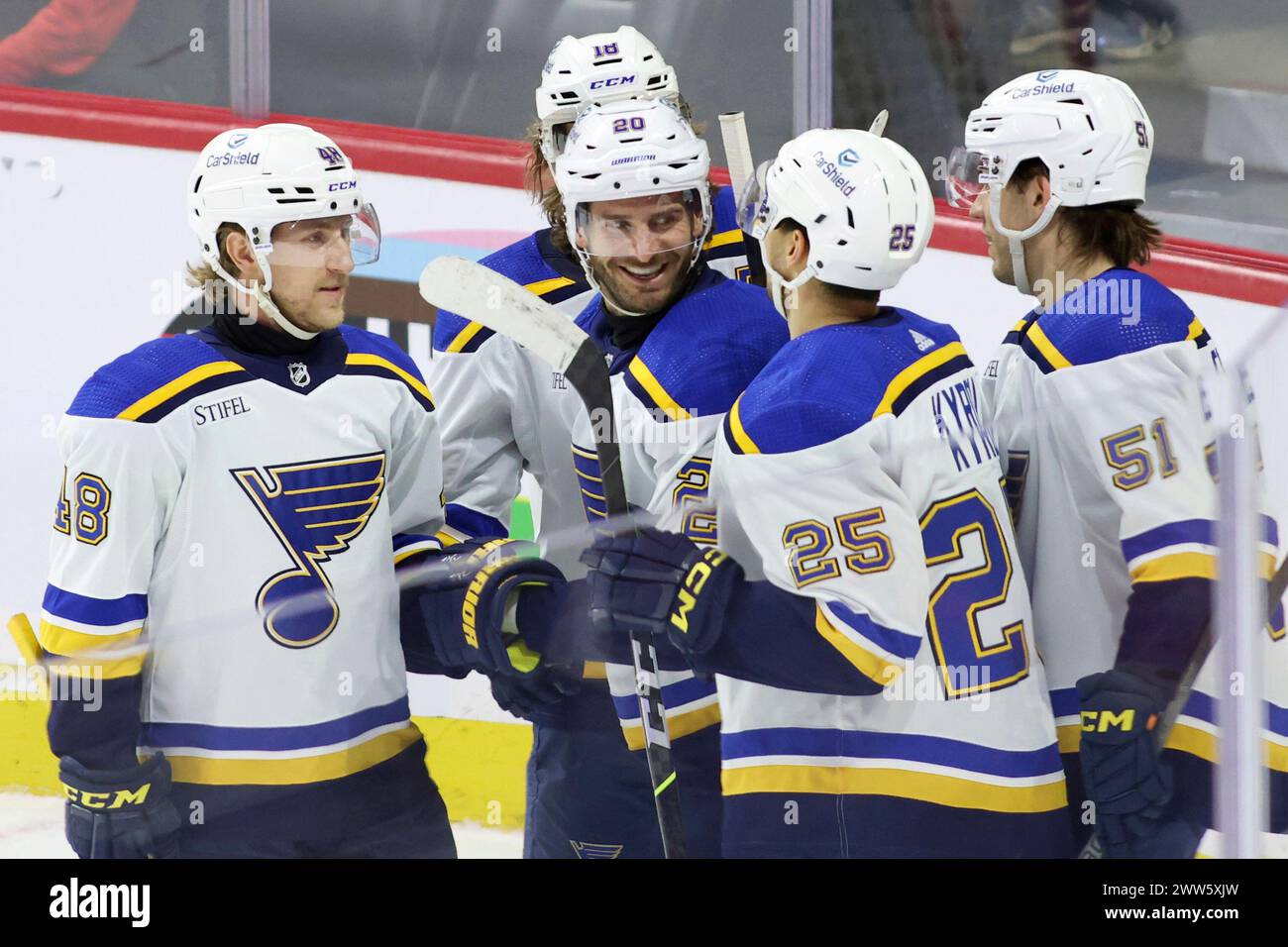 St. Louis Blues' Brandon Saad (20) celebrates his goal with teammates ...
