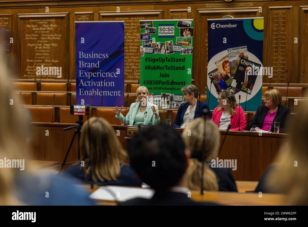 Tracy brabin mayor hi-res stock photography and images - Alamy