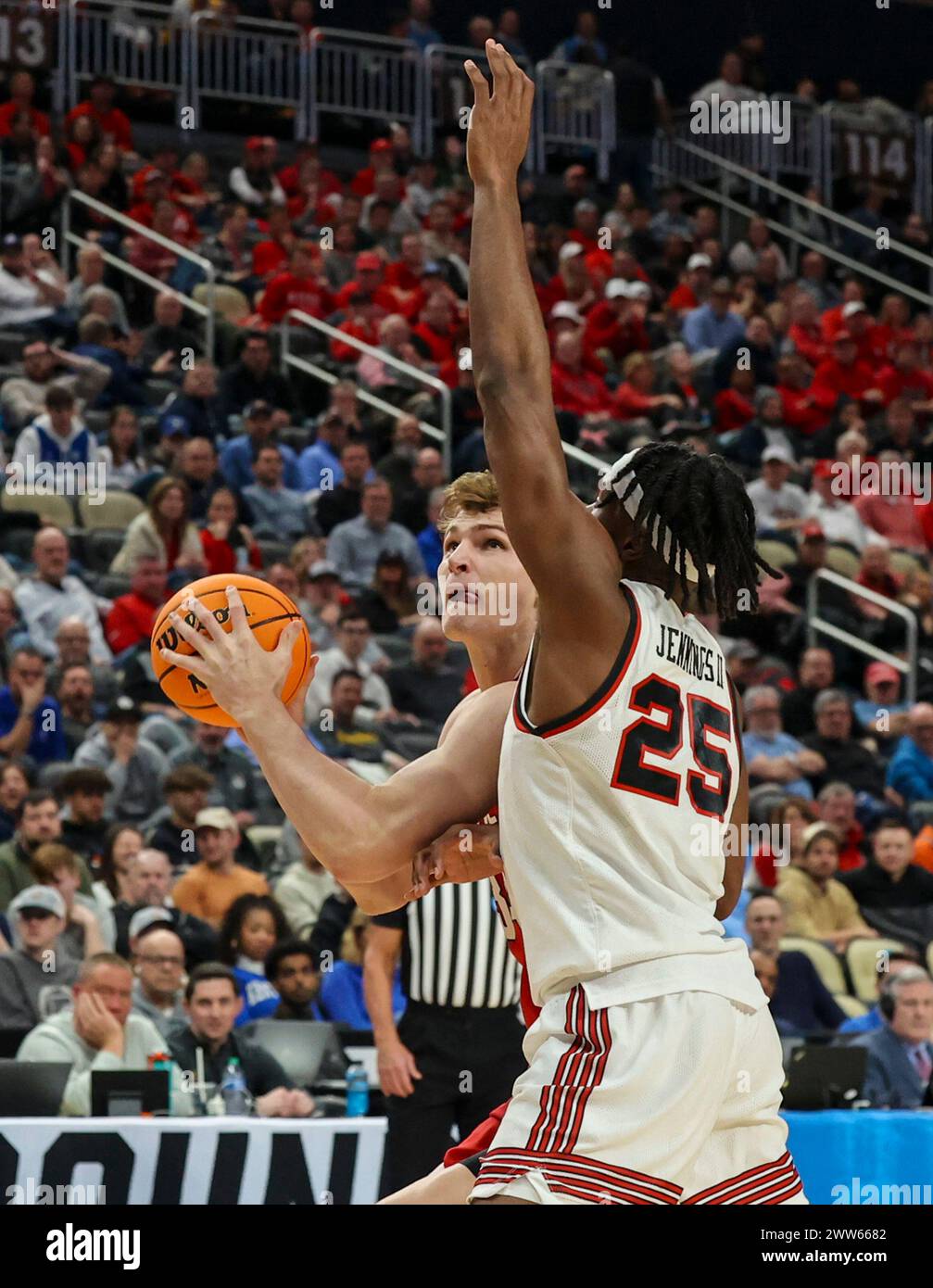 Pittsburgh, PA, USA. 21st Mar, 2024. North Carolina State Wolfpack ...