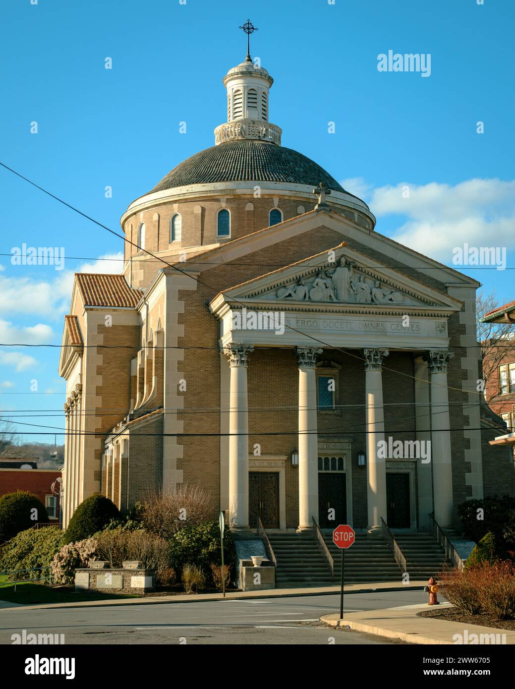 Holy Cross Parish at Saint Patricks Church, Olyphant, Pennsylvania ...