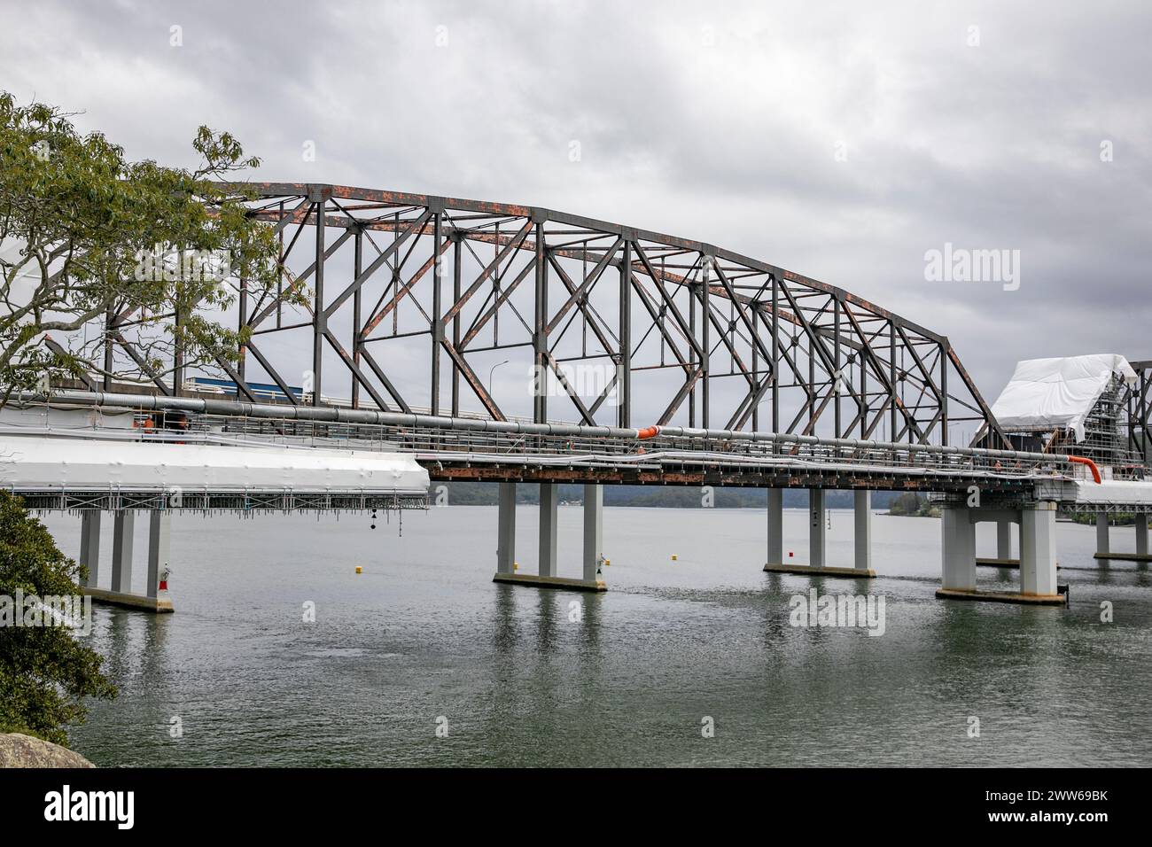 Peats Ferry bridge across Hawkesbury River, Central Coast New South ...