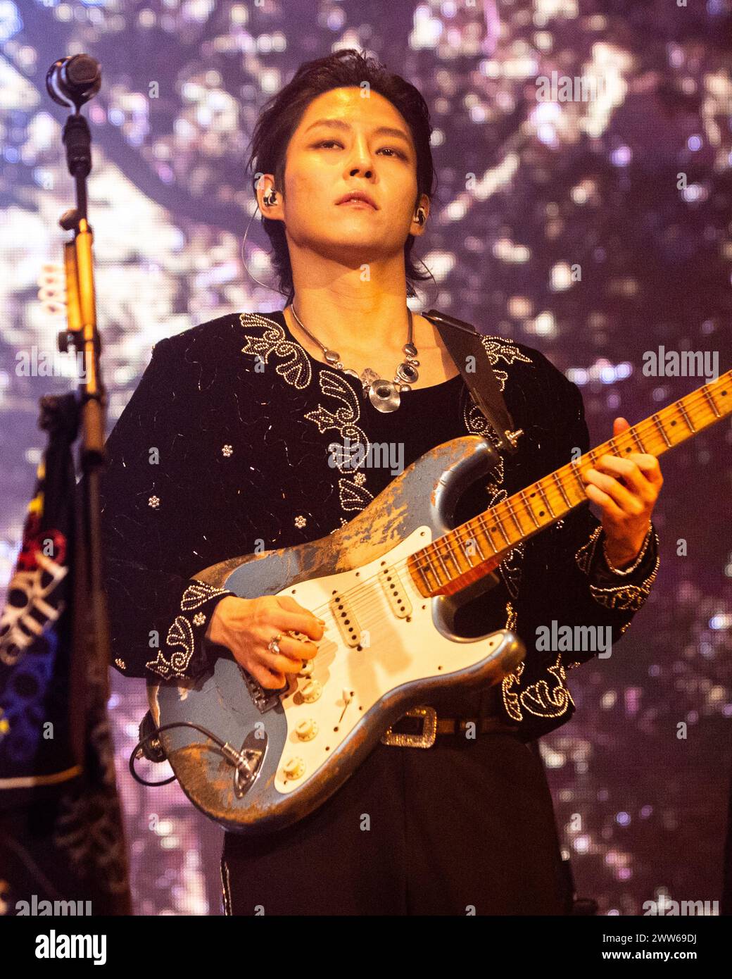 Korean indie rock hi-res stock photography and images - Alamy