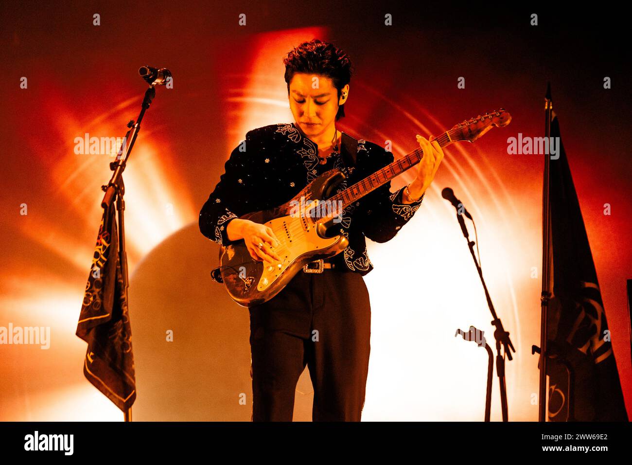 Korean indie rock hi-res stock photography and images - Alamy