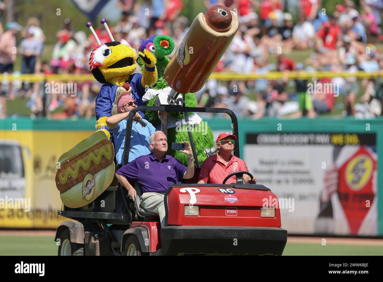 Clearwater, FL: Tampa Bay Lightning mascot ThunderBug and Philadelphia ...