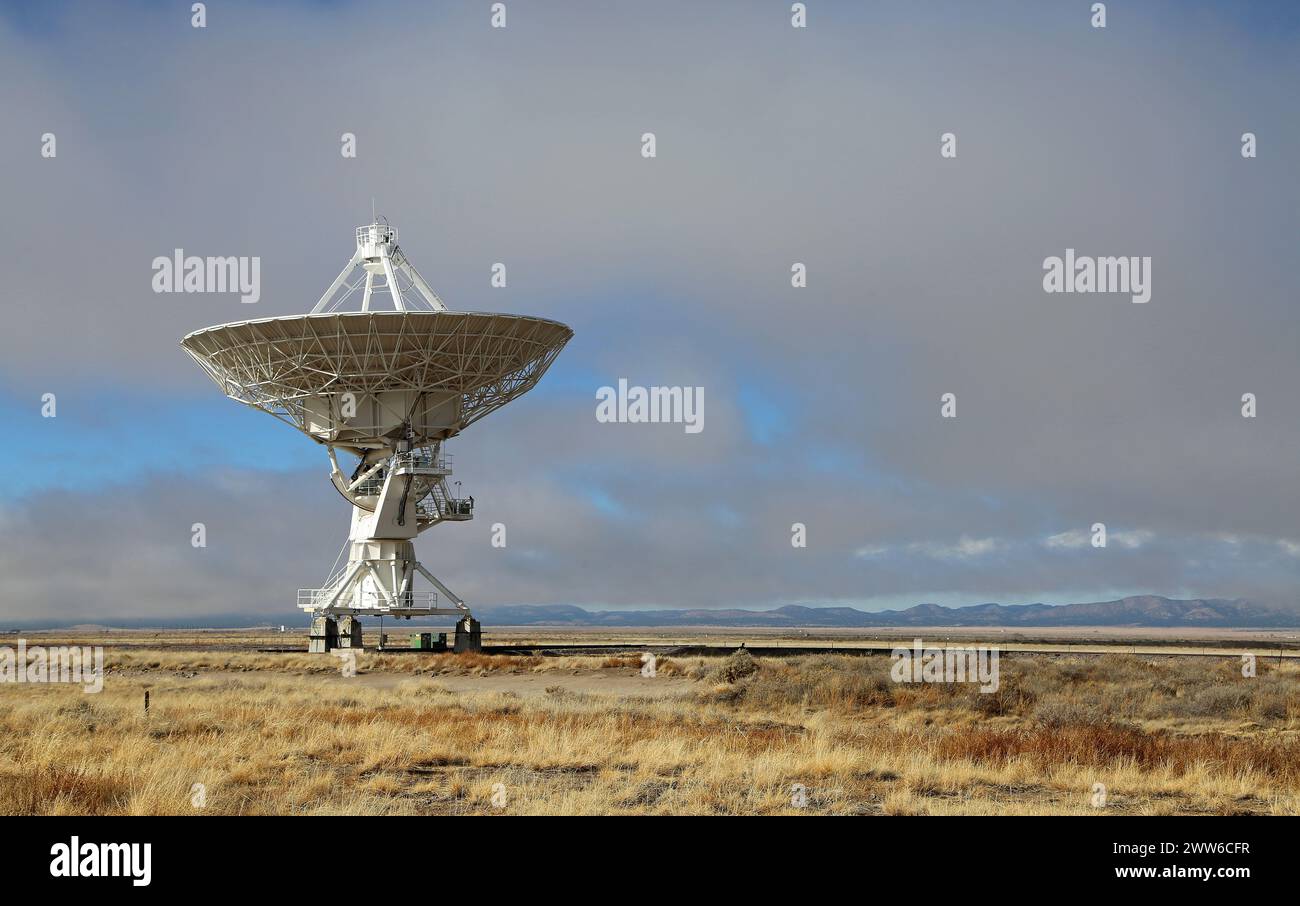 Landscape with radio telescope - Very Large Array, New Mexico Stock ...