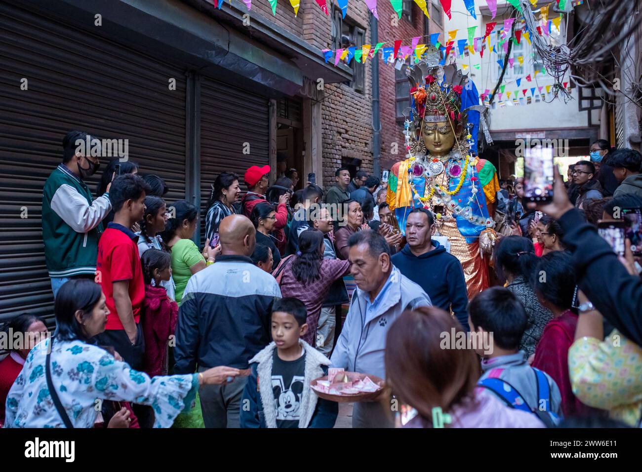 Samyak buddha hi-res stock photography and images - Alamy