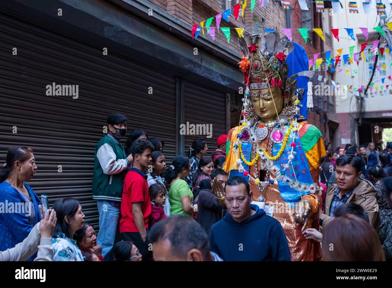 Samyak buddha hi-res stock photography and images - Alamy