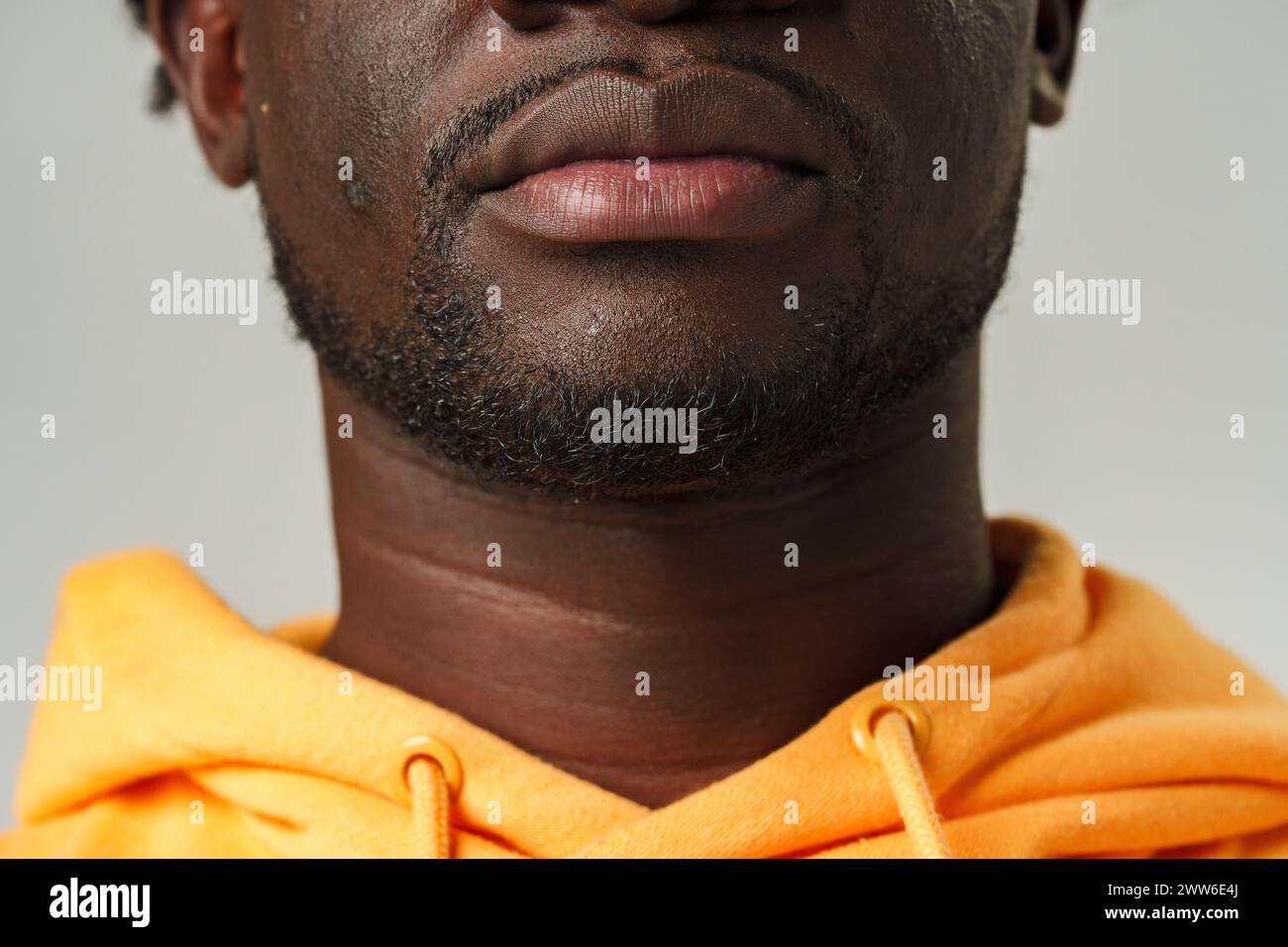 Detailed facial view hi-res stock photography and images - Alamy