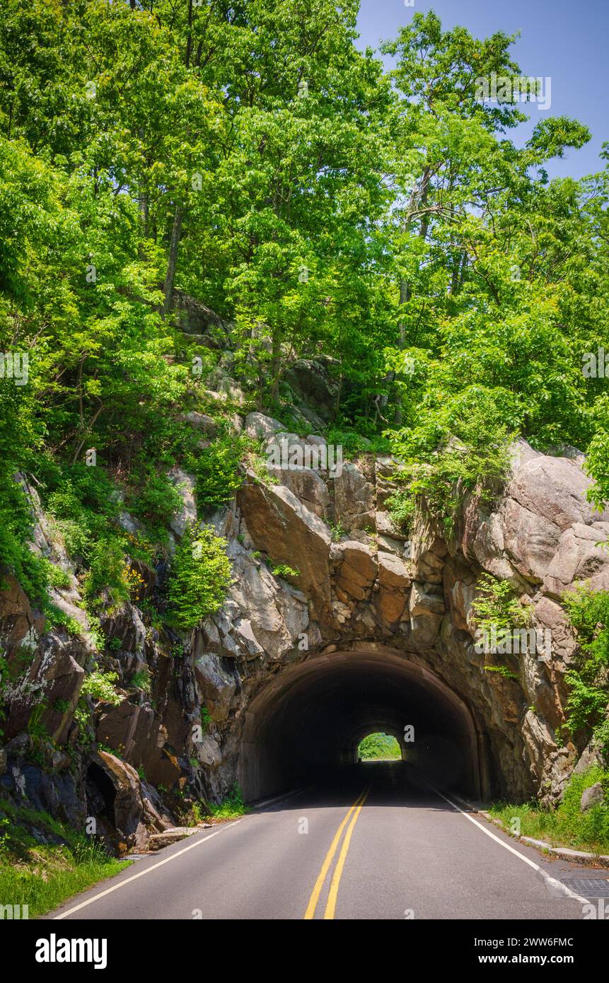 Mary's Rock Tunnel along Skyline Drive, Shenandoah National Park along ...