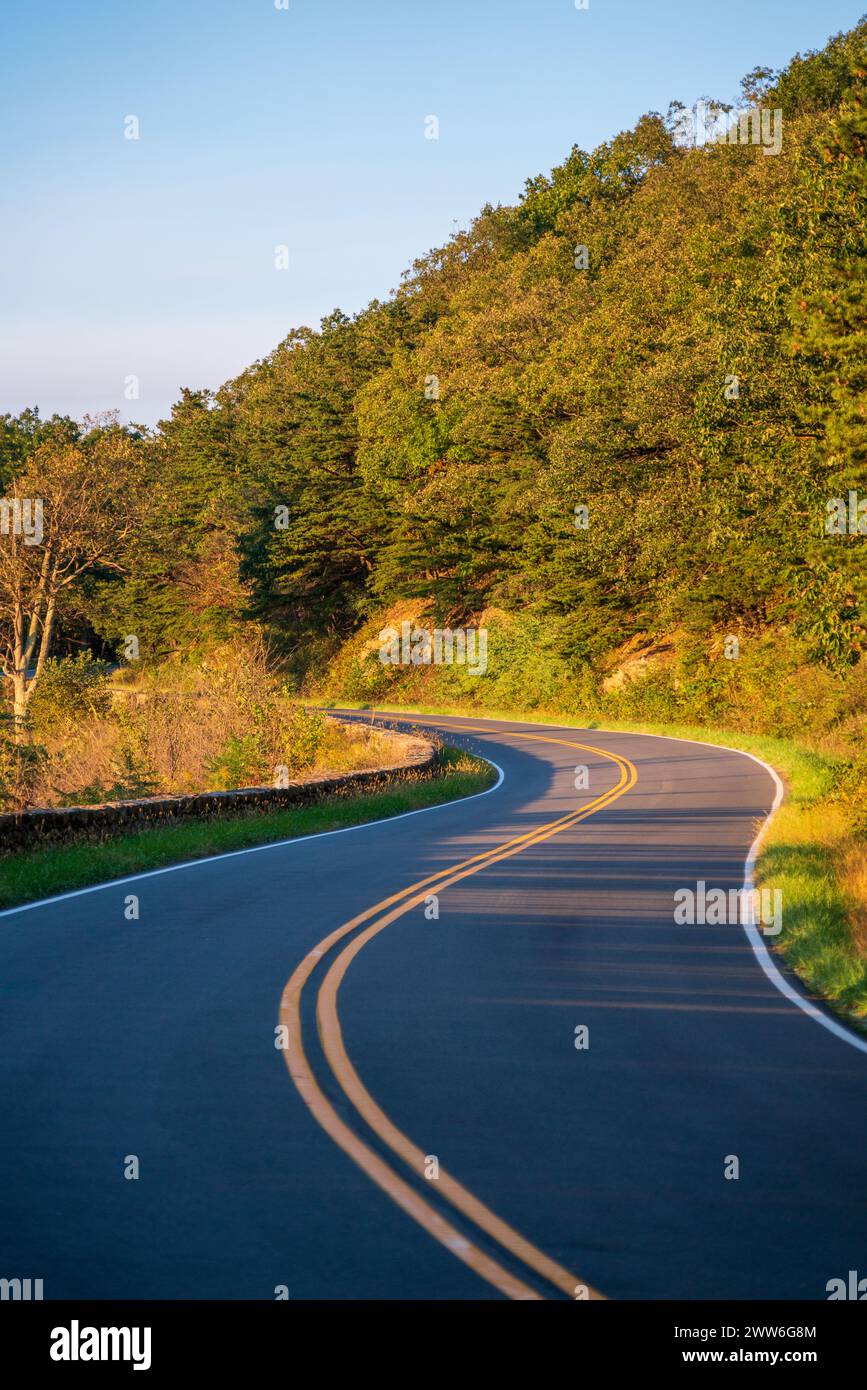 The Skyline Drive at Shenandoah National Park along the Blue Ridge ...