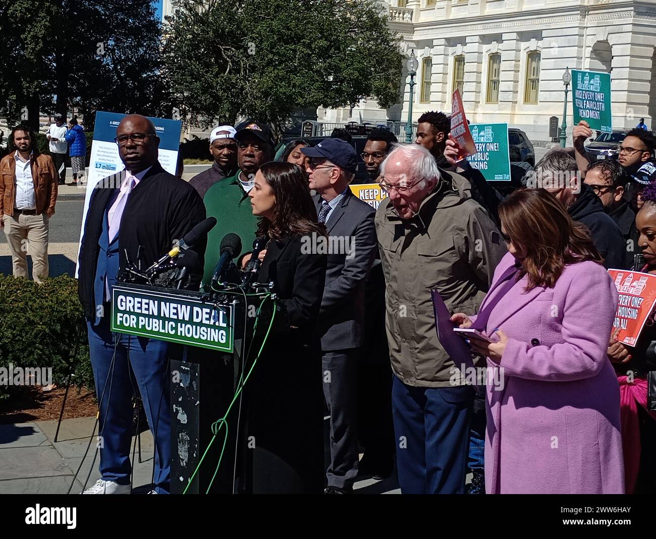 The Triangle, US Capitol, Capitol Hill, Washington DC 20515, Mar 21 ...