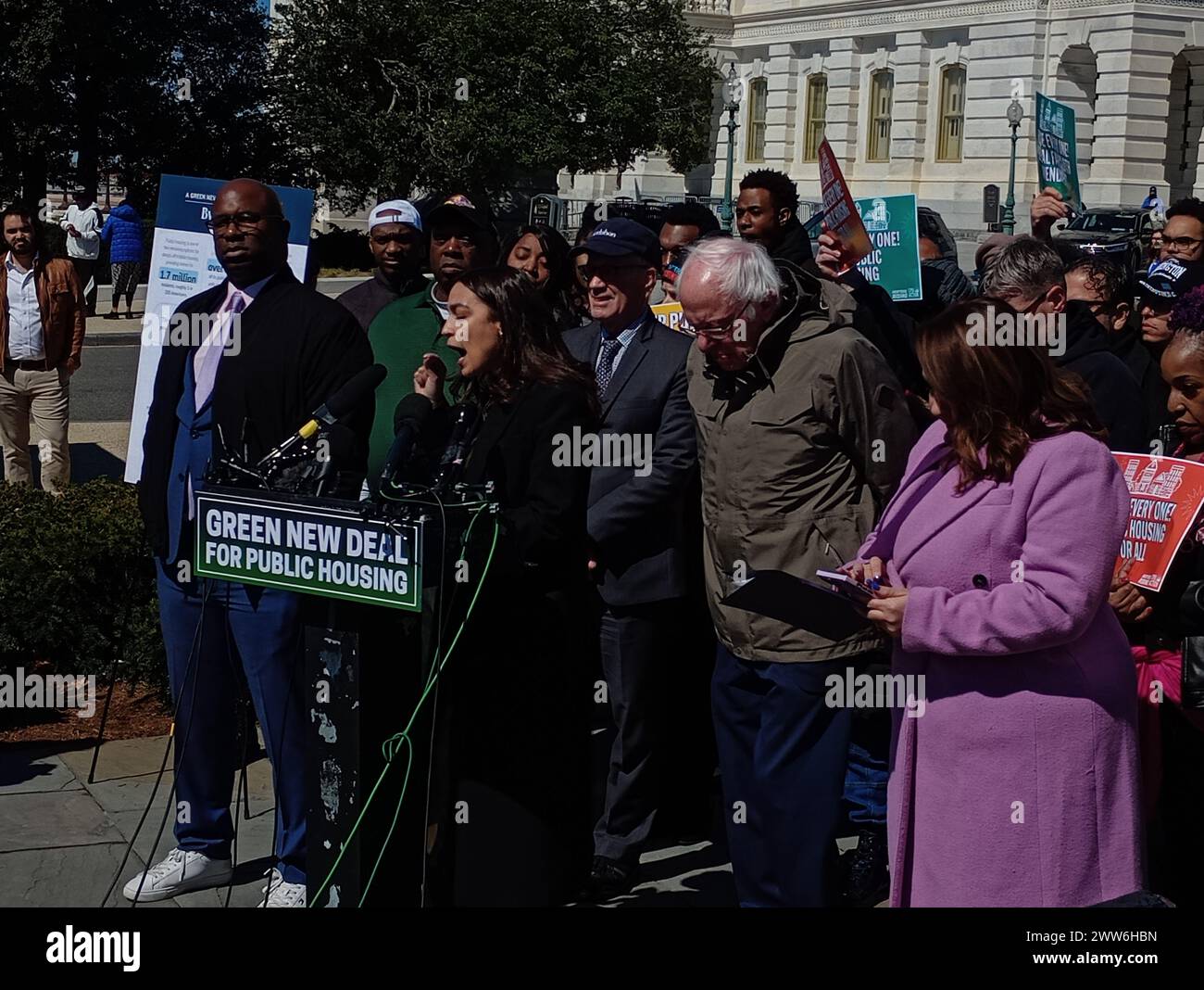 The Triangle, US Capitol, Capitol Hill, Washington DC 20515, Mar 21 ...