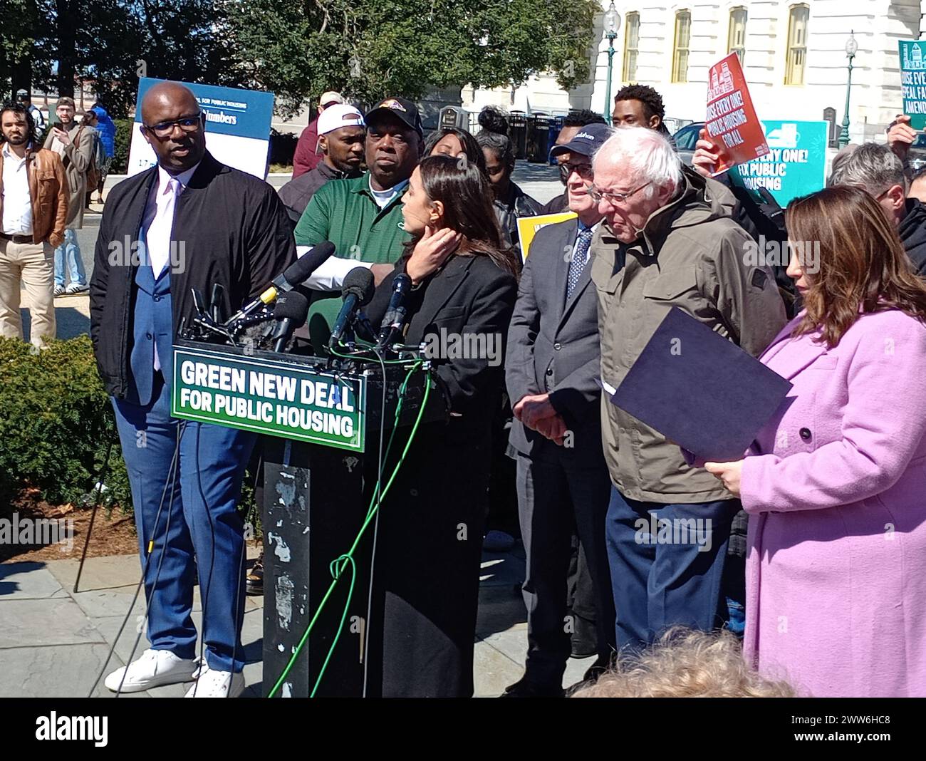 The Triangle, US Capitol, Capitol Hill, Washington DC 20515, Mar 21 ...