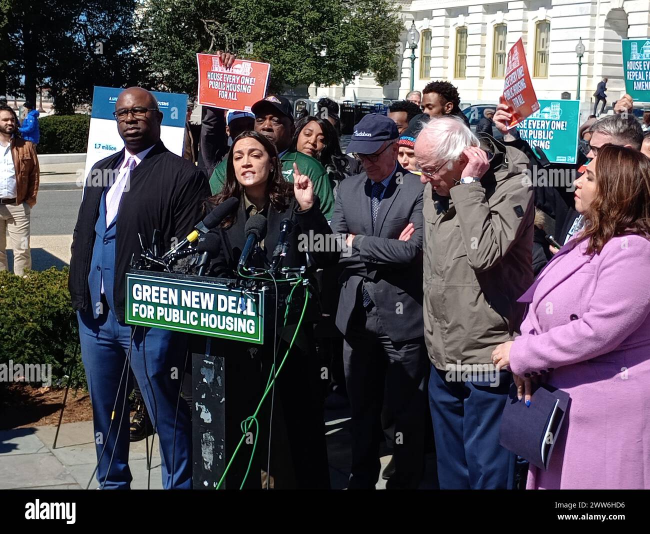 The Triangle, US Capitol, Capitol Hill, Washington DC 20515, Mar 21 ...