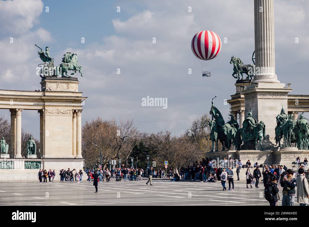 Budapest balloon hi-res stock photography and images - Alamy