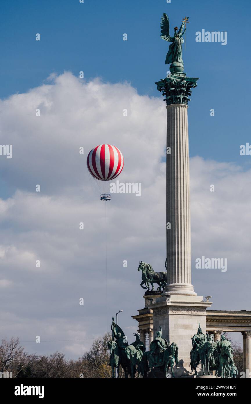 Sightseeing fly hi-res stock photography and images - Alamy