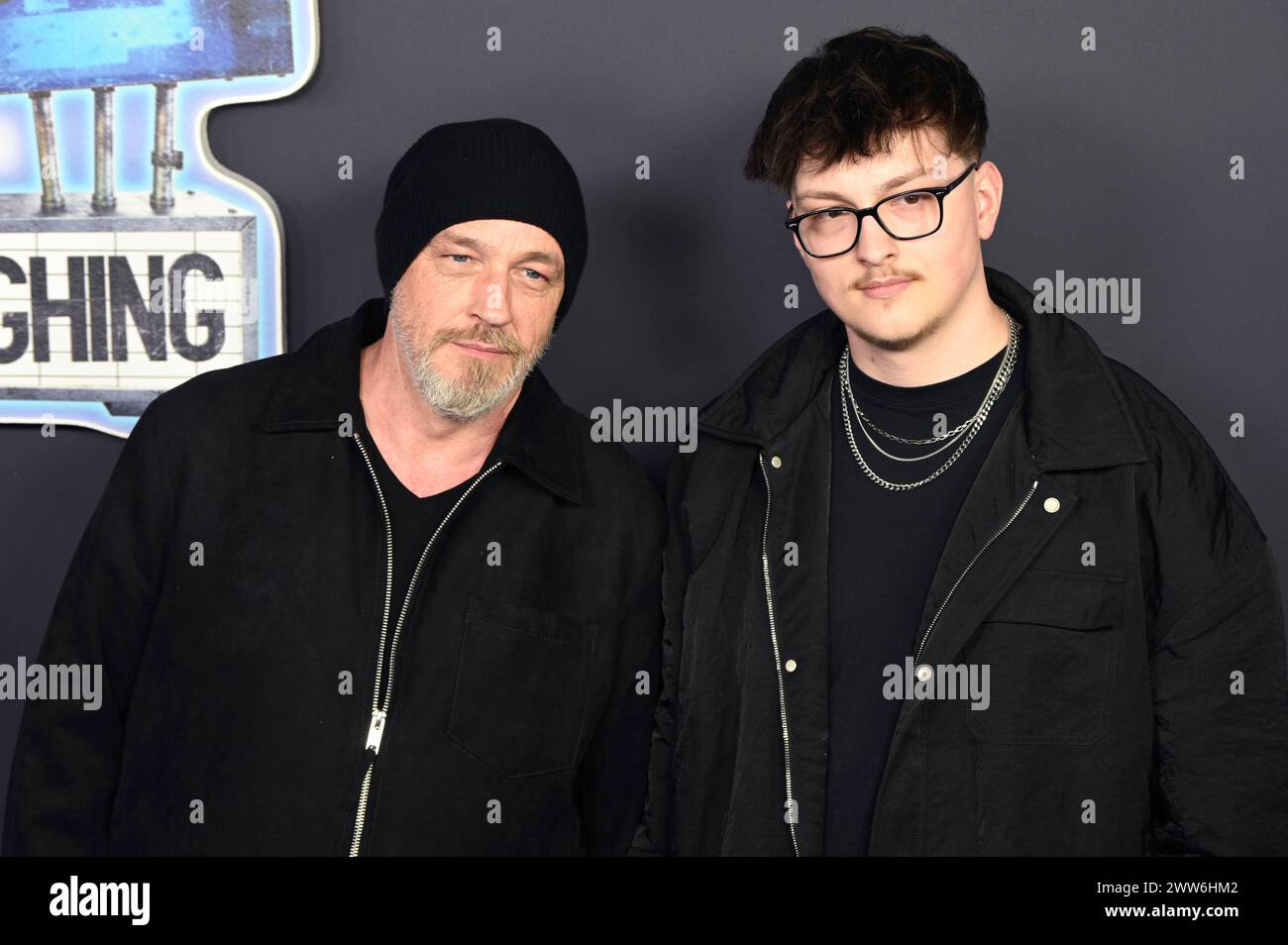 Torsten Sträter mit Sohn Justus bei der Premiere der 5. Staffel der ...