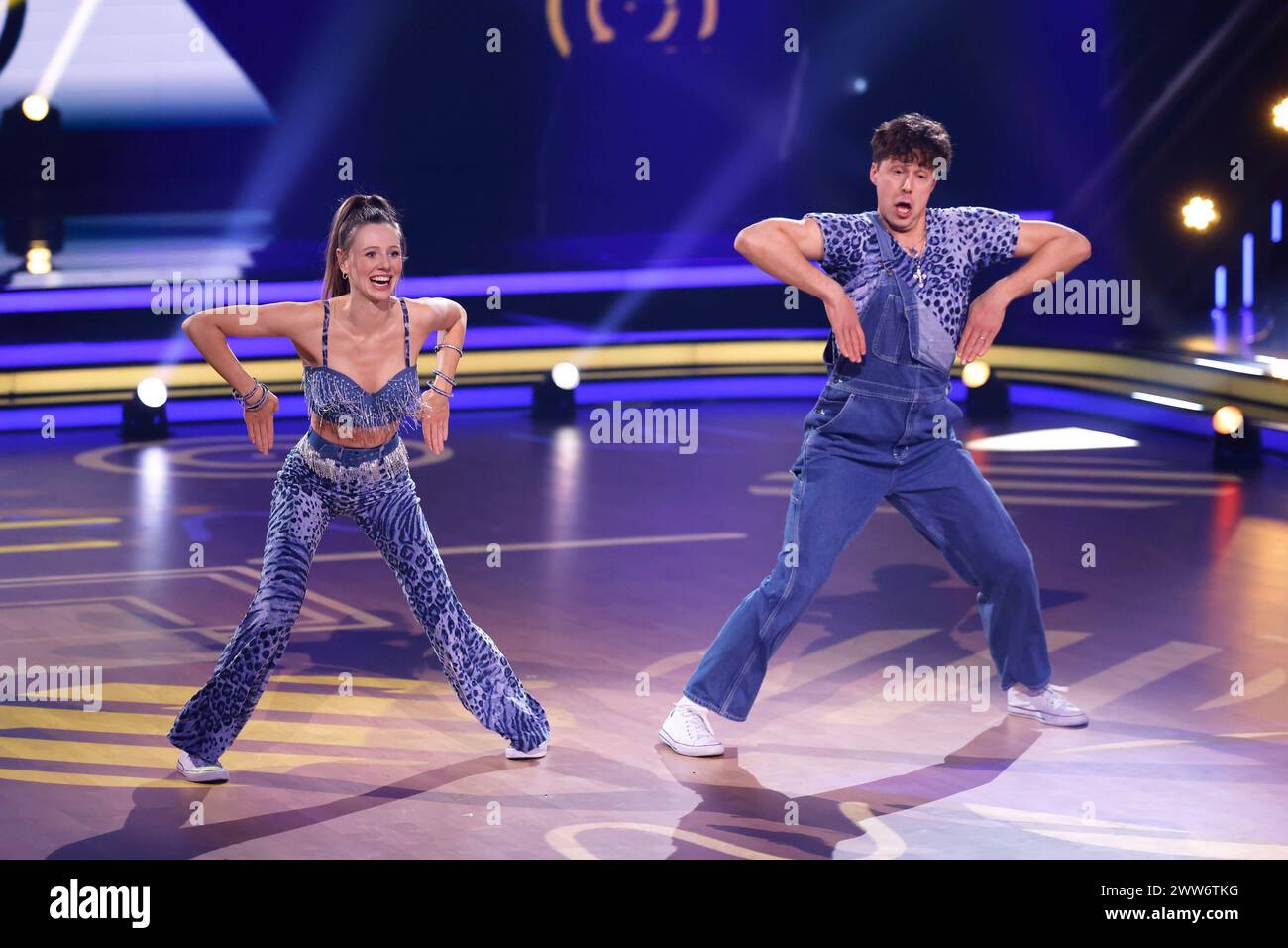 Influencerin Ann-Kathrin Bendixen und Tänzer Valentin Lusin in der ...