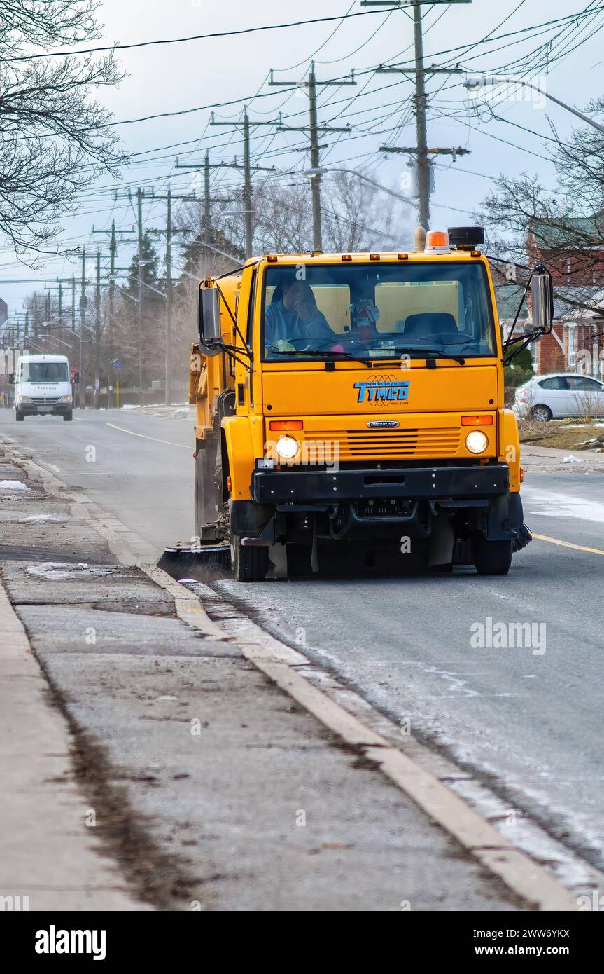 Street sweeper truck hi-res stock photography and images - Alamy