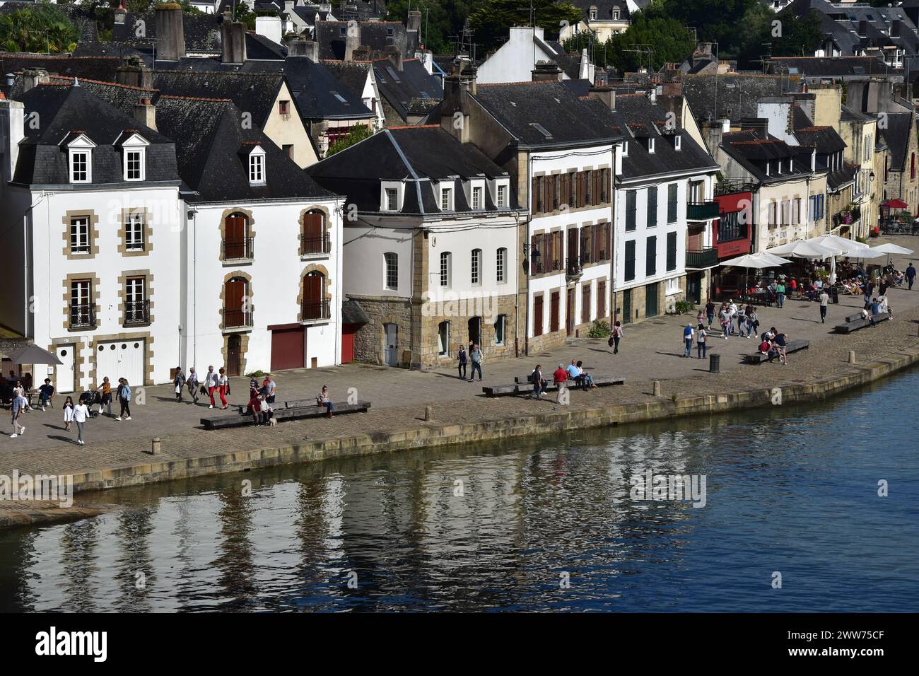 Breton village hi-res stock photography and images - Alamy