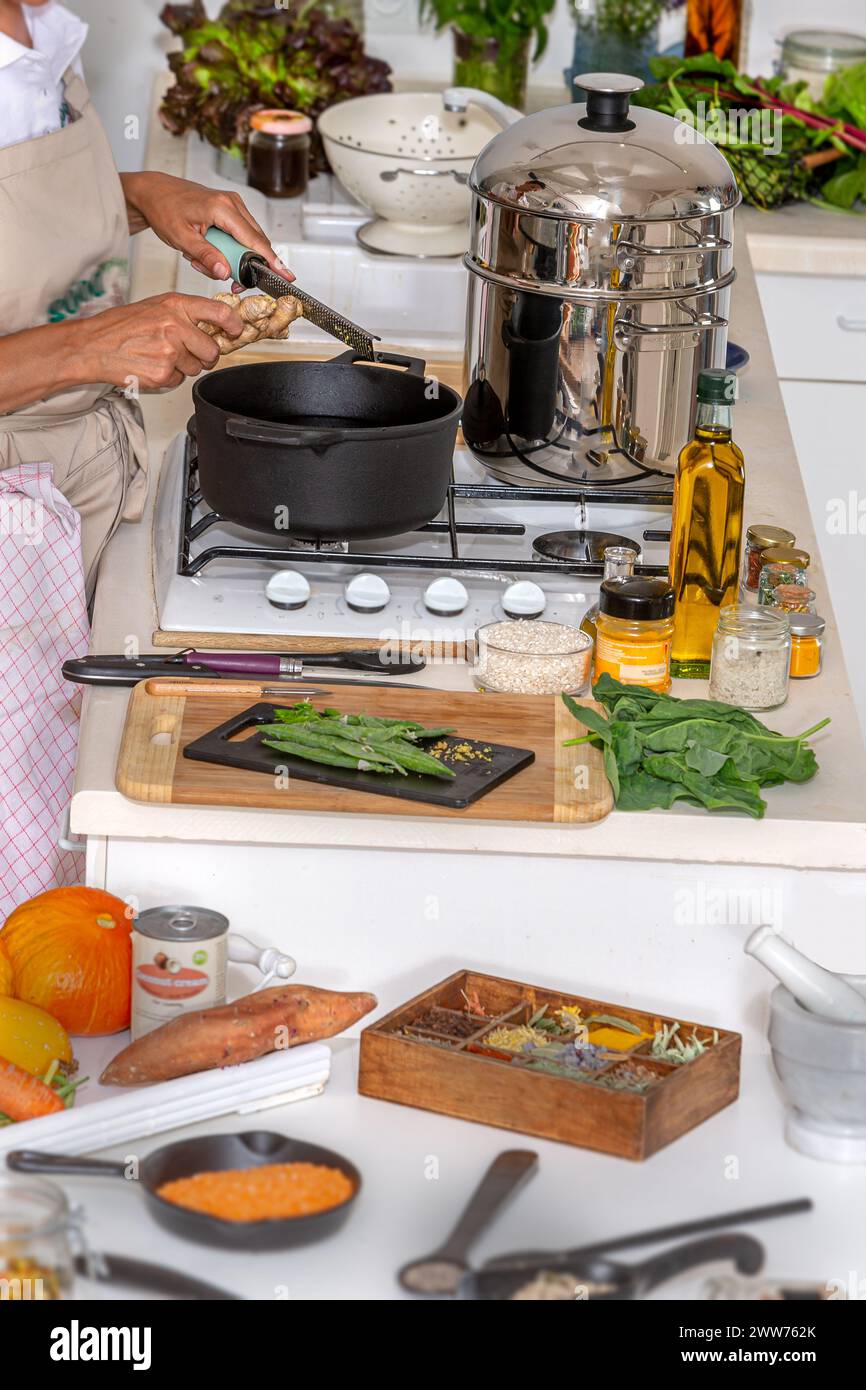 Rapping hi-res stock photography and images - Alamy