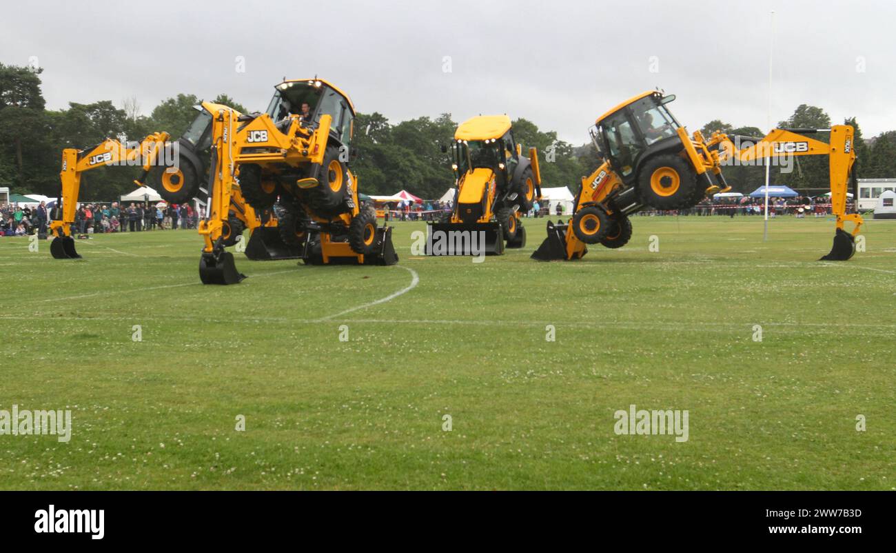 17/07/11 ...The JCB display team (JCB Dancing Diggers) show off their ...