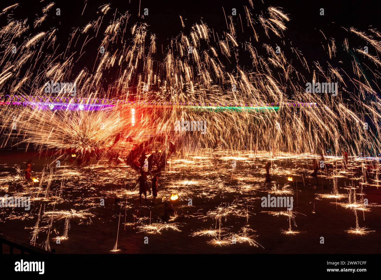 The dazzling fire dragon show performed by a Chinese dance troupe from ...