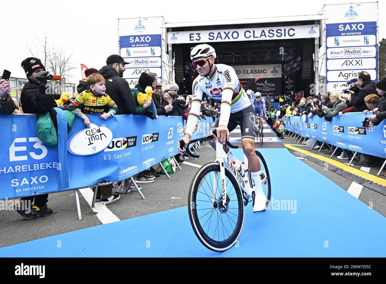 Harelbeke, Belgium. 22nd Mar, 2024. Dutch Mathieu van der Poel of ...