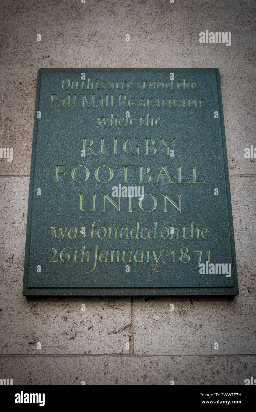 Rugby football union founding sign hi-res stock photography and images ...