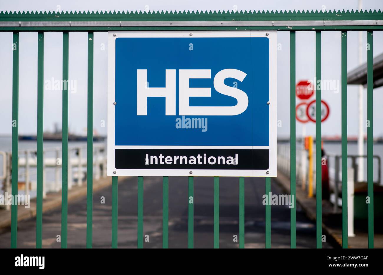 Wilhelmshaven, Germany. 14th Mar, 2024. A sign with the HES ...