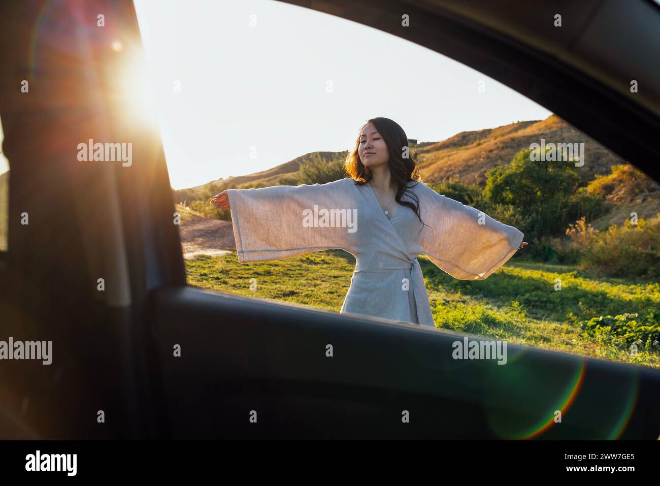 Lady rear view hi-res stock photography and images - Alamy