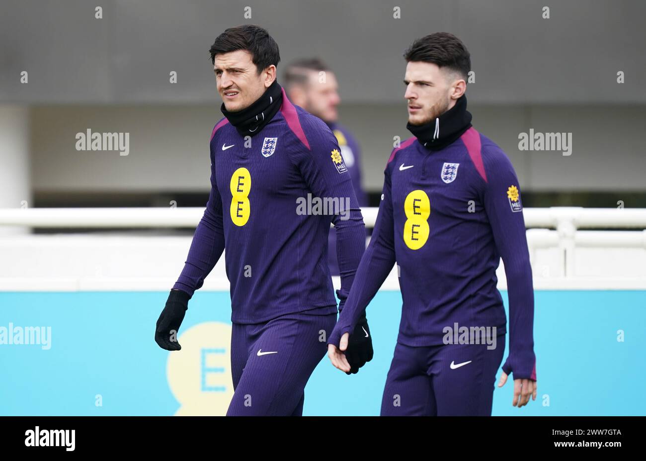 England's Harry Maguire (left) and Declan Rice during a training ...