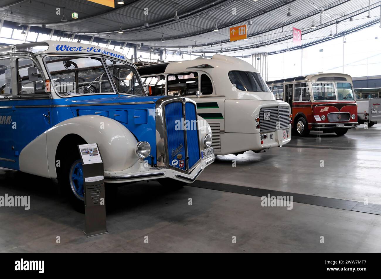 Classics hall hi-res stock photography and images - Alamy