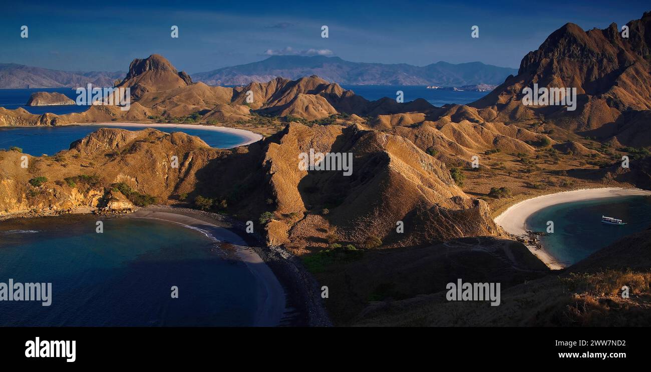 Asia, Indonesia, Padar Island, Padar Island, Mountains, Beaches, Padar ...