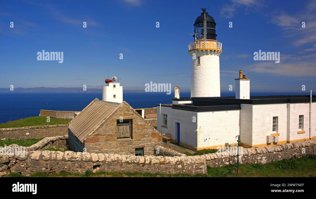 Scotland, Dunnet Head Lighthouse, Dunnet Head Stock Photo - Alamy