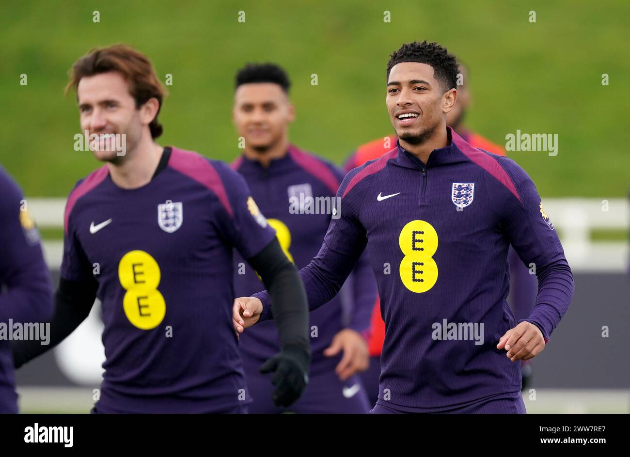 England's Jude Bellingham (right) during a training session at St ...