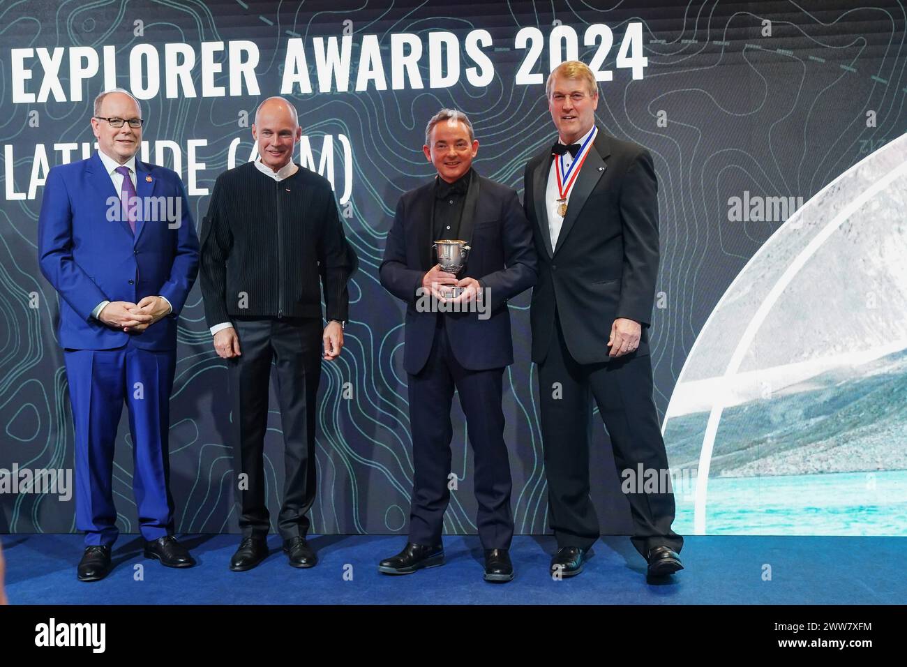 Prince Albert II, Richard Wiese and Bertrand Piccard with the winners ...