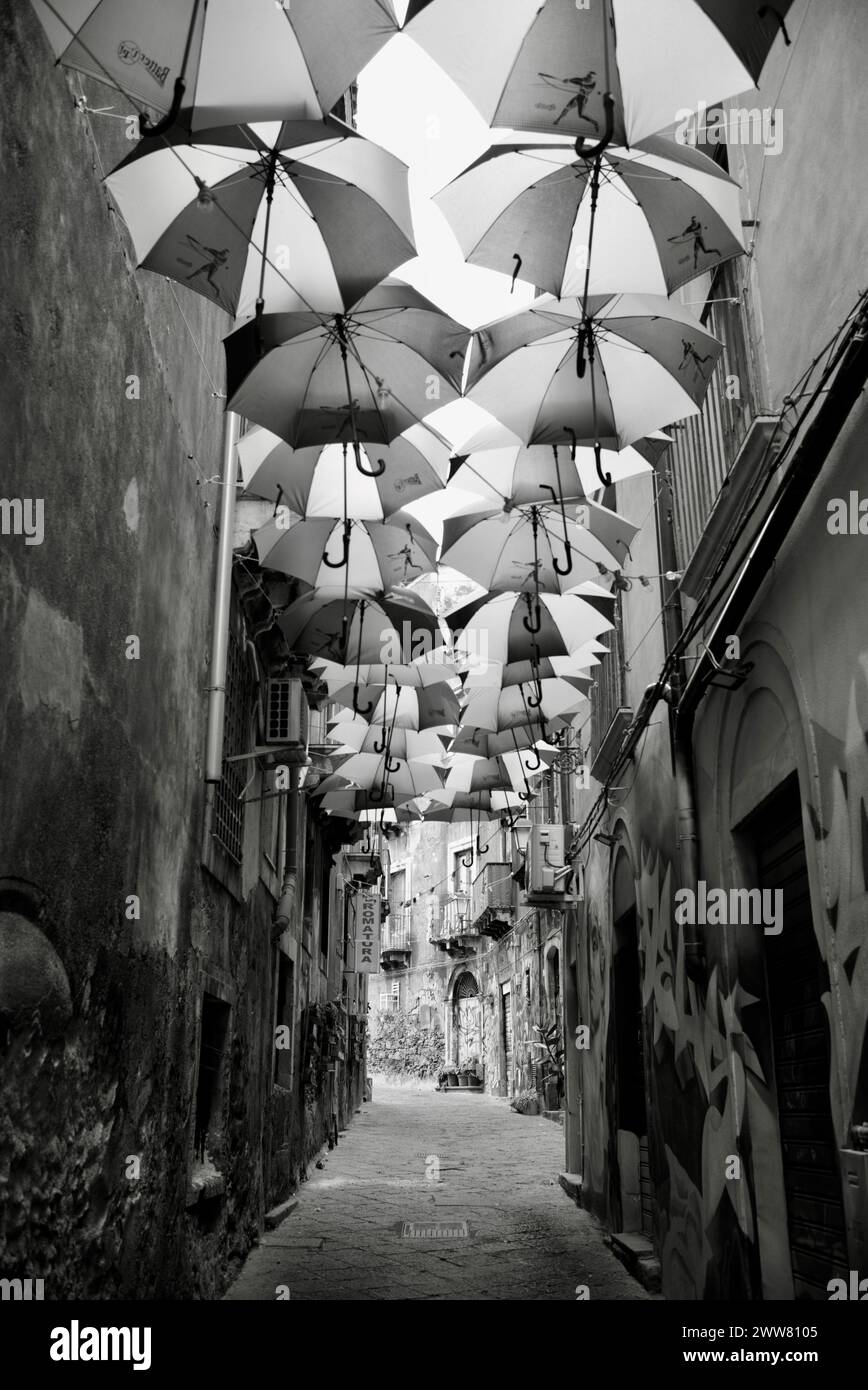 A side street in Catania, Sicily Stock Photo - Alamy