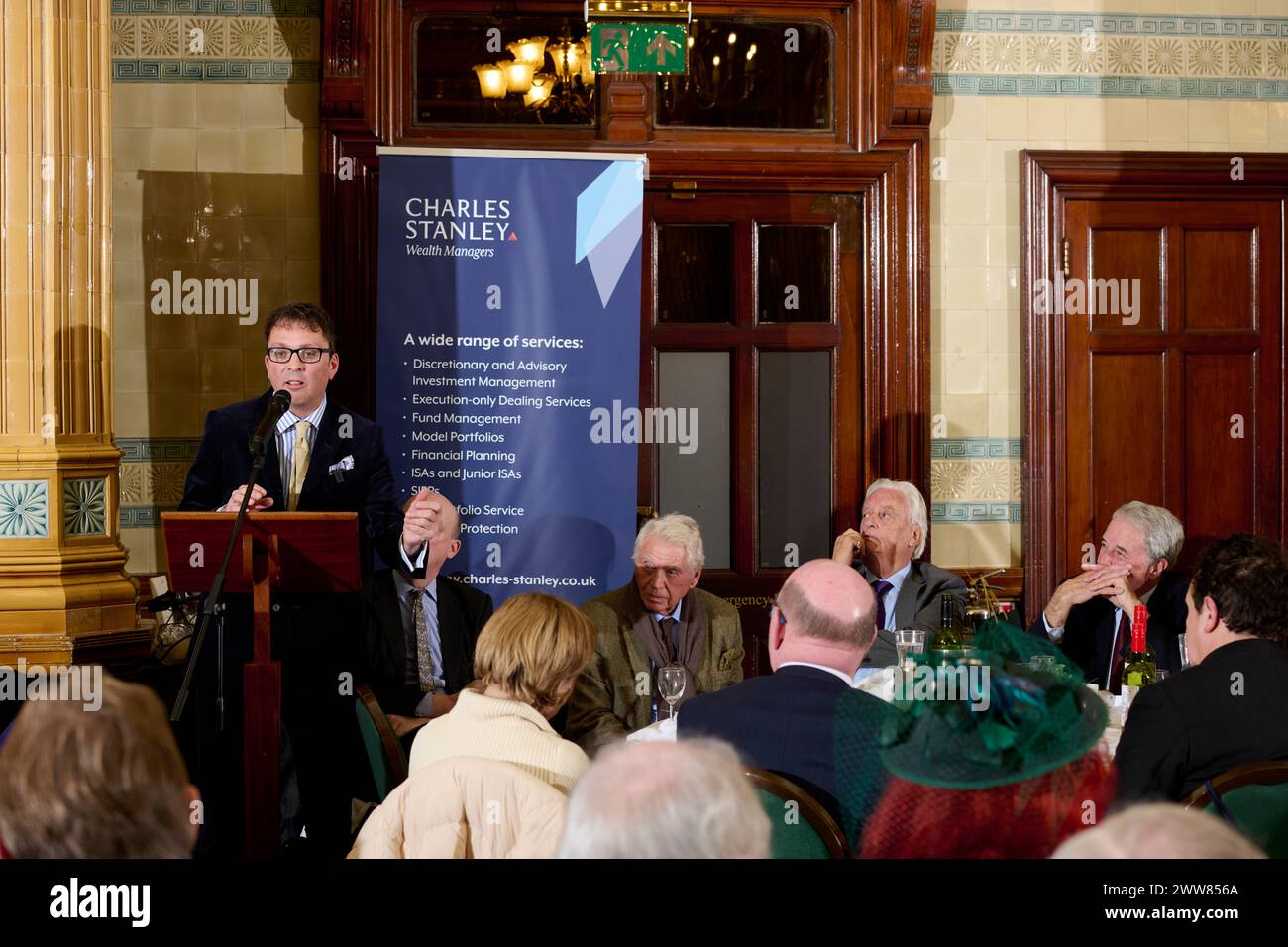 Tom hodgkinson the idle parent hi-res stock photography and images - Alamy