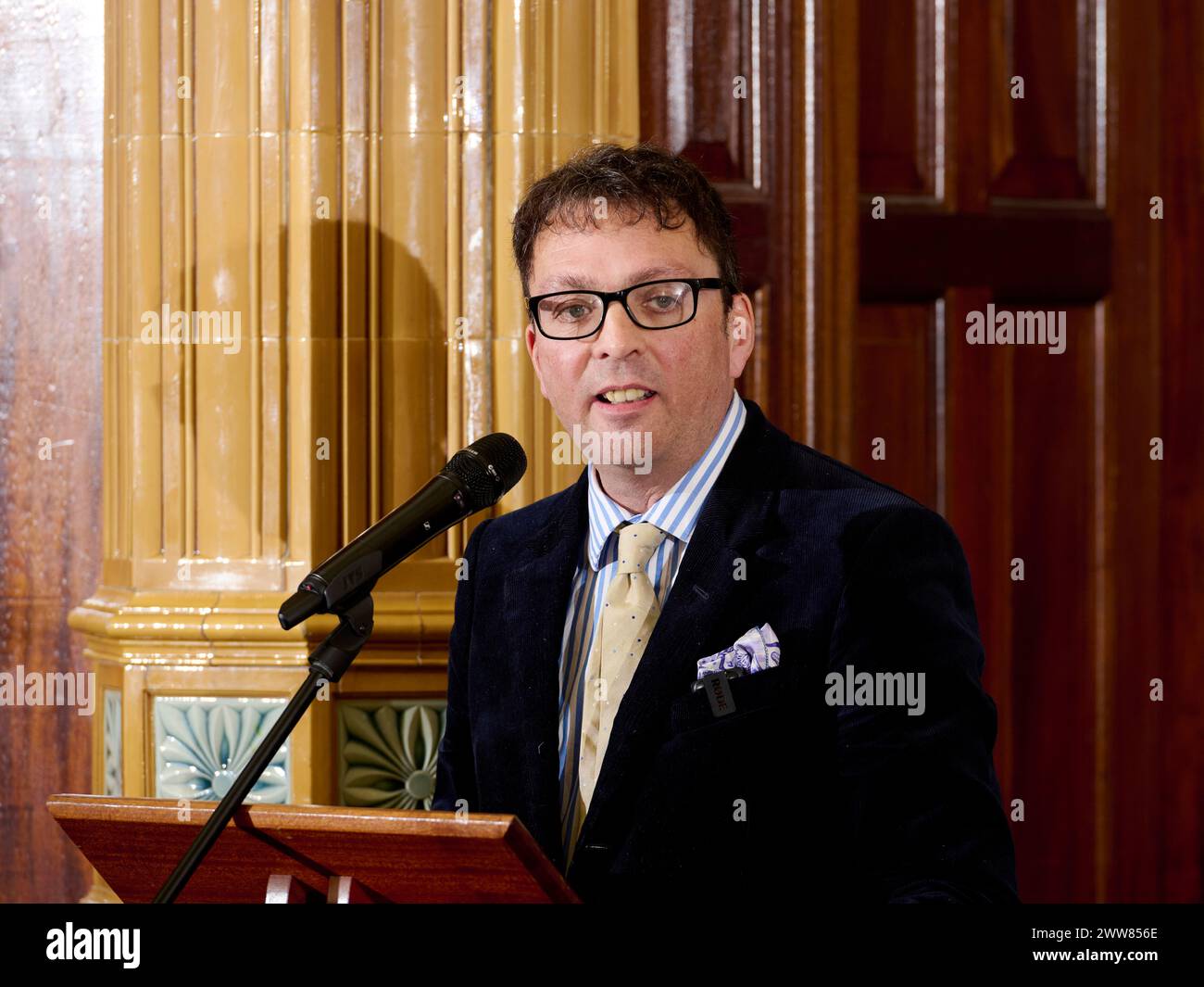 Tom hodgkinson the bad grammar award hi-res stock photography and ...