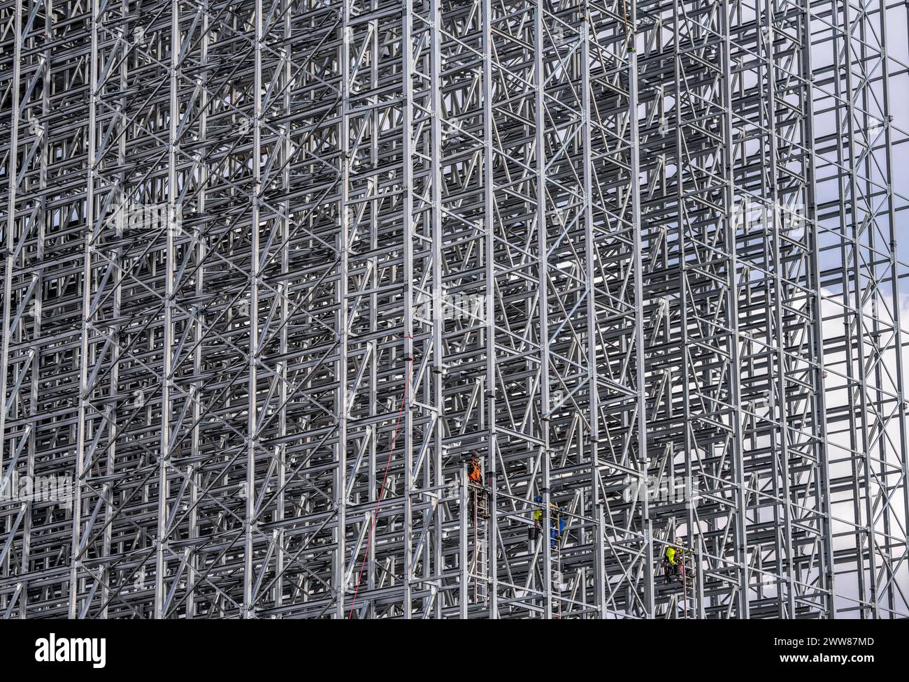 Bau eines Hochregallagers, Lagersystem für hohe Raumnutzung, in ...