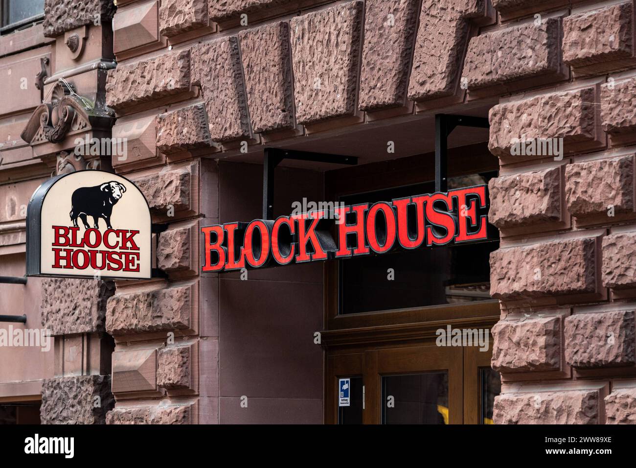 Block House Logo und Schriftzug am Lokaleingang 21.03.24, Frankfurt ...