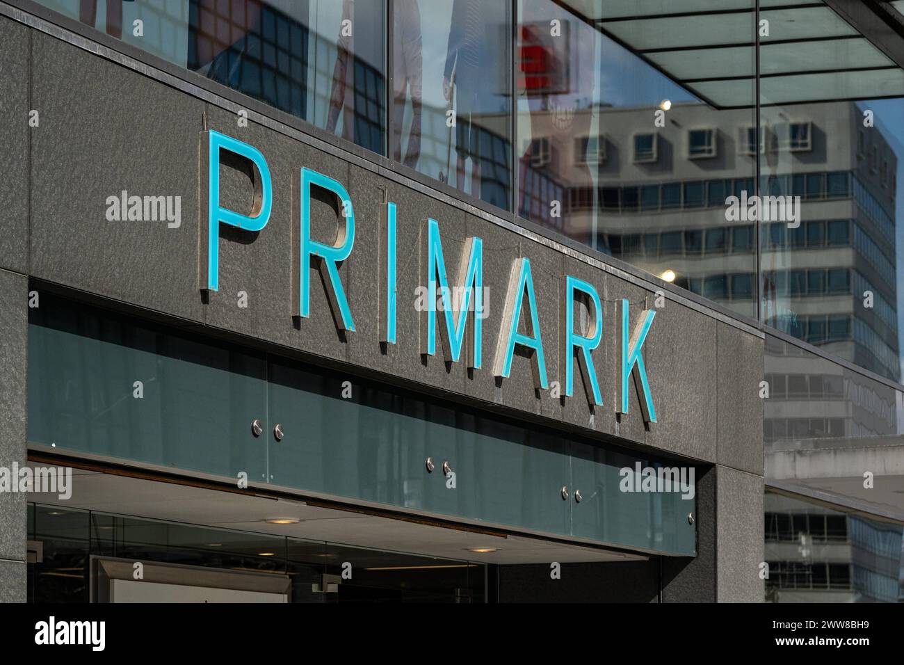 Wenn logo hi-res stock photography and images - Alamy